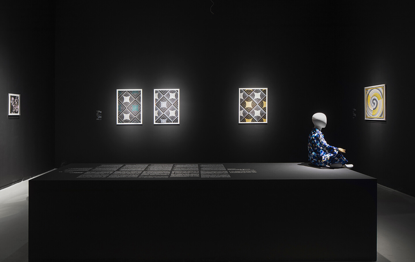 Anna Andreeva: A “Cosmic-Minded Comrade” in the Red Rose Collective - Journal #142