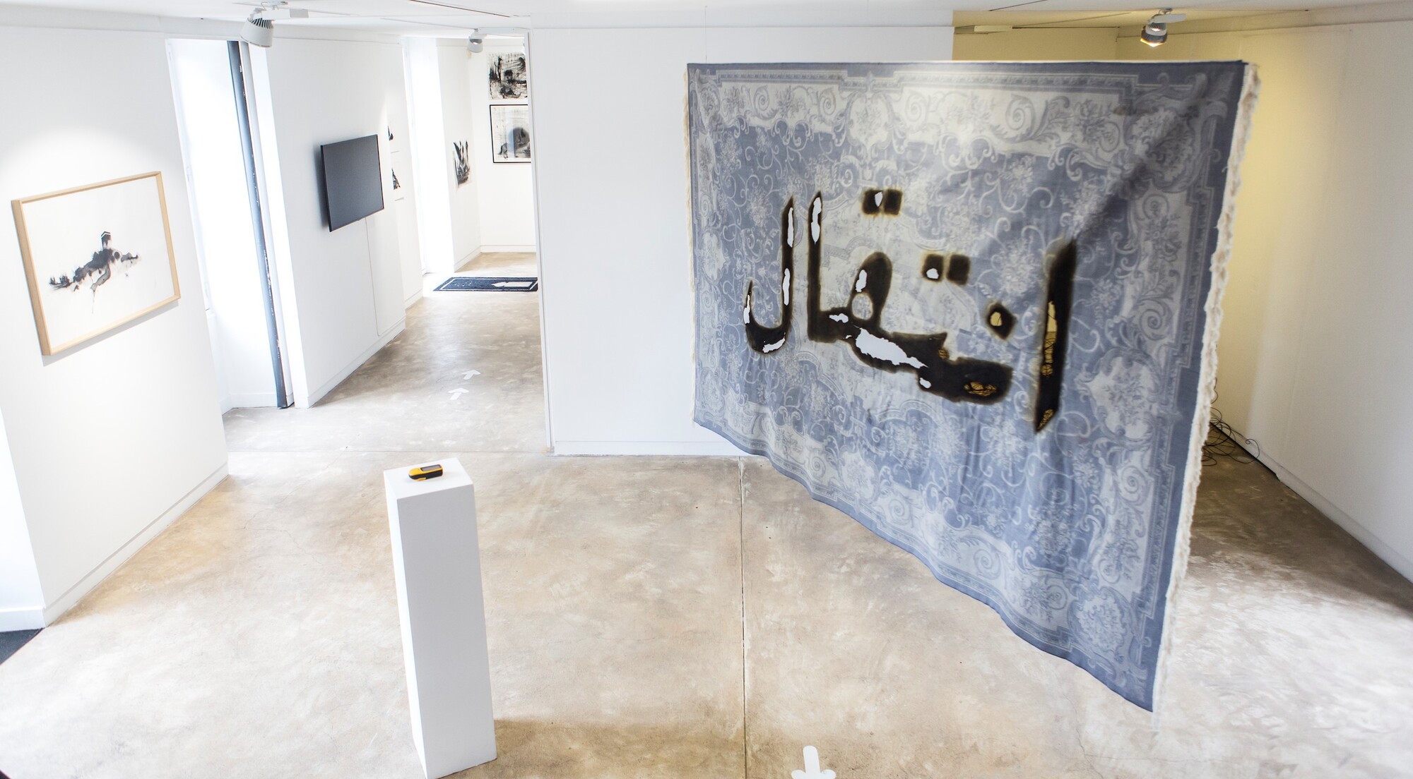 “quelque part entre le silence et les parlers” - Criticism - e-flux