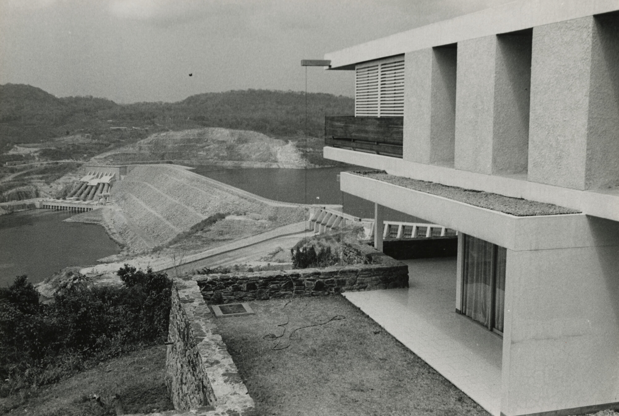 Insurgent Geologies - Hannah Roux et al. - Flooded Futures: Resettling ...