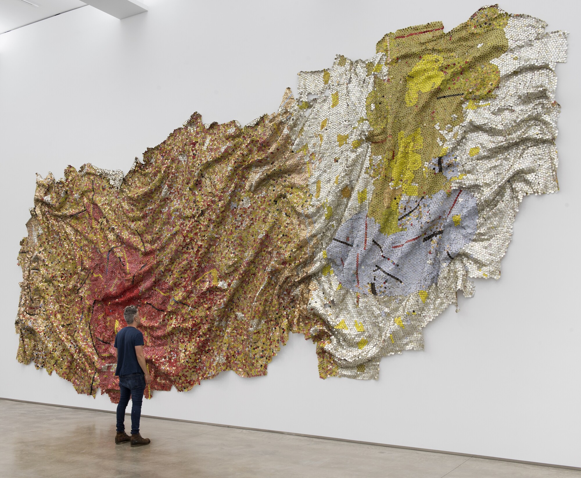 El Anatsui: Triumphant Scale - Announcements - e-flux