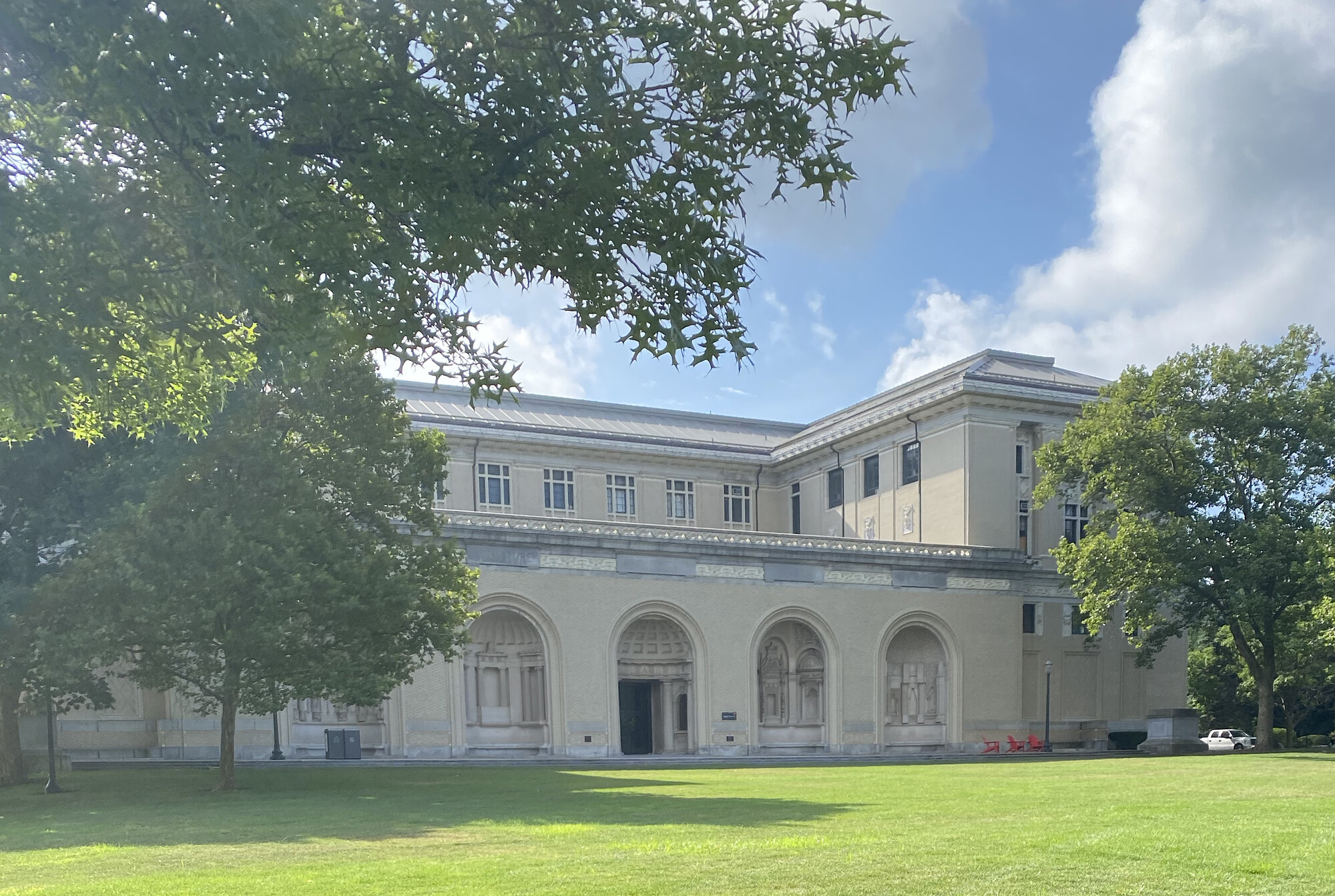 Tenure-track faculty position in sculpture - e-flux Education