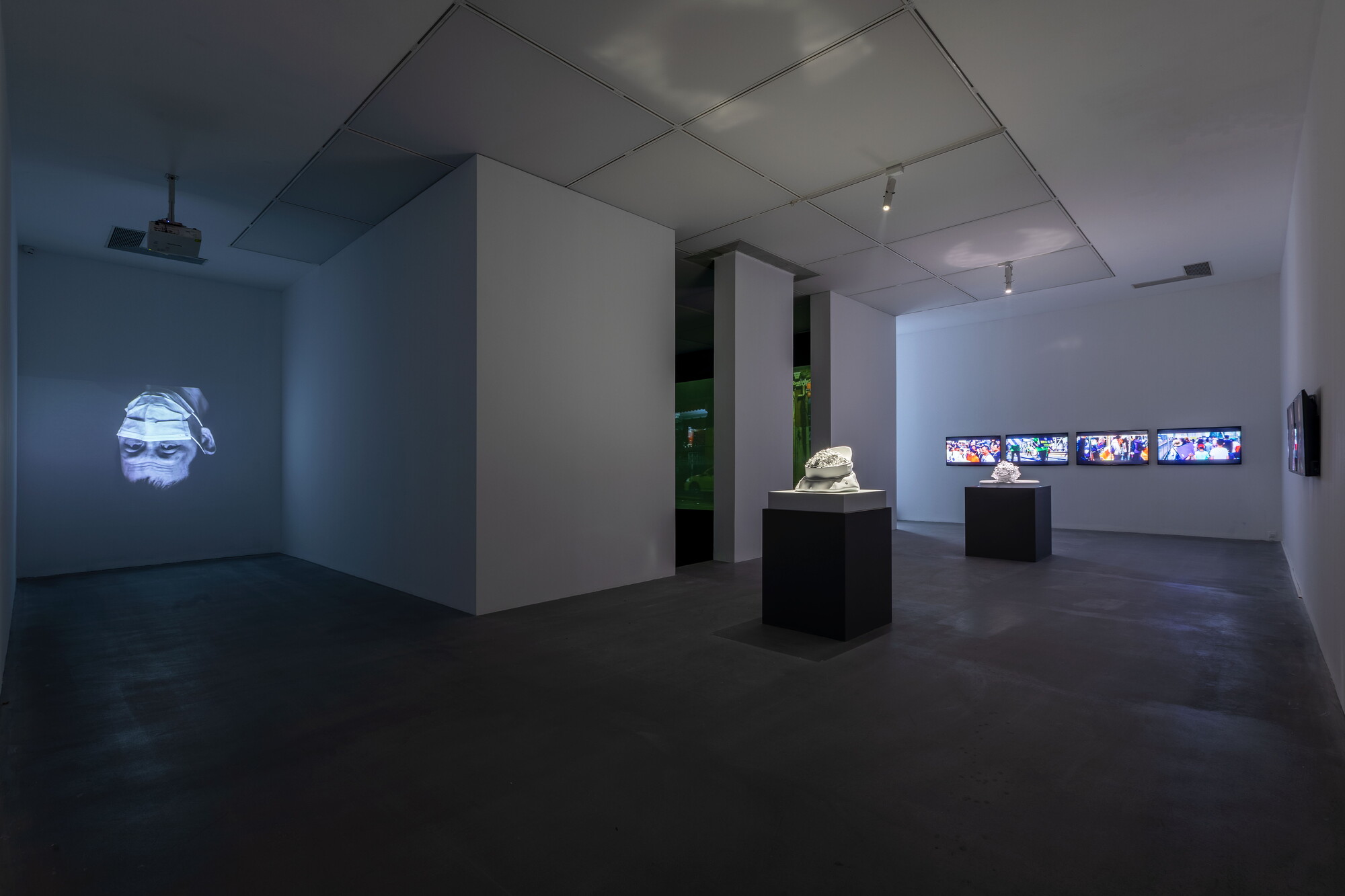 Lin Yilin: NOxxxxxxxxHATRED - e-flux Agenda