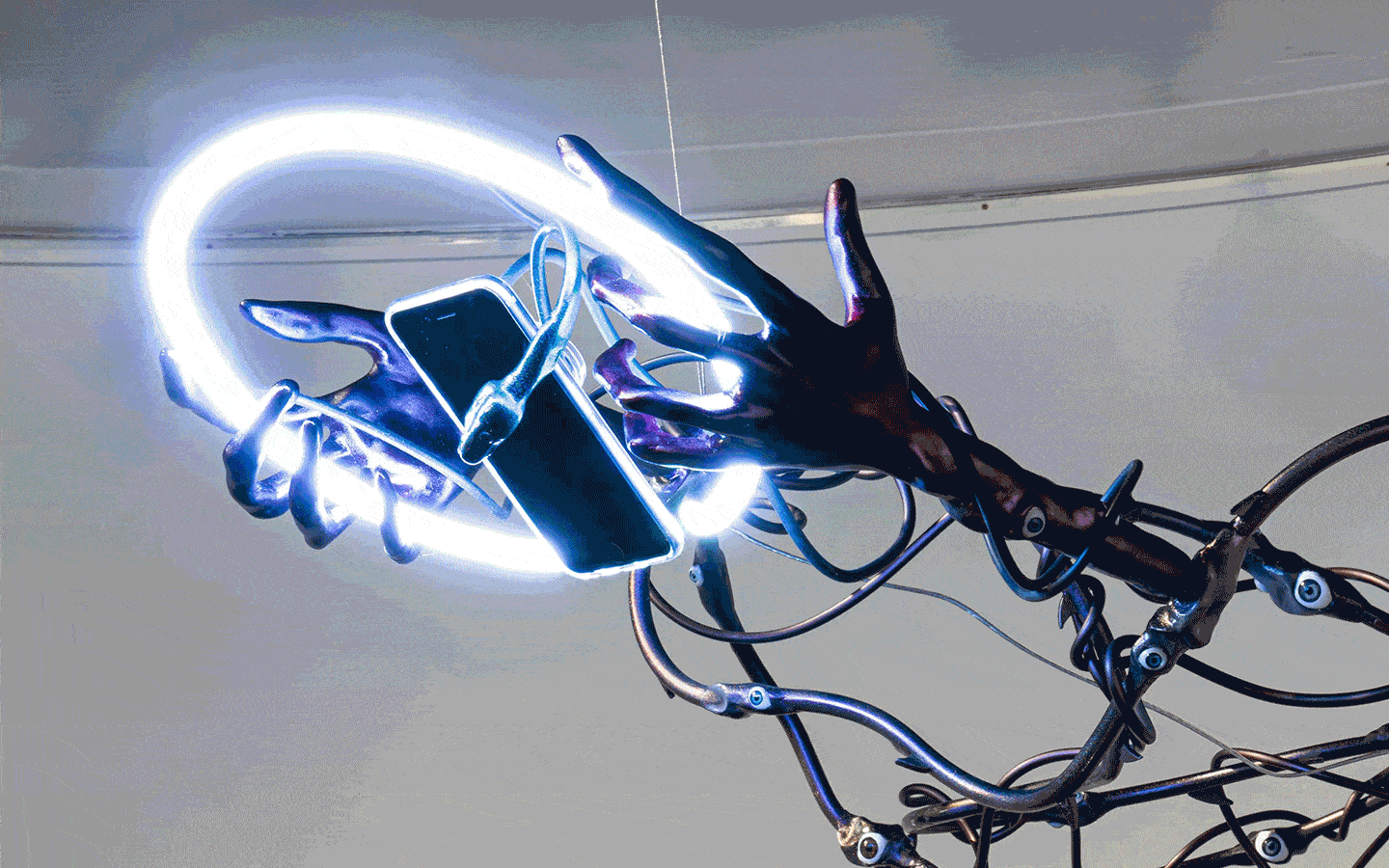 Fanatic Heart - Announcements - e-flux