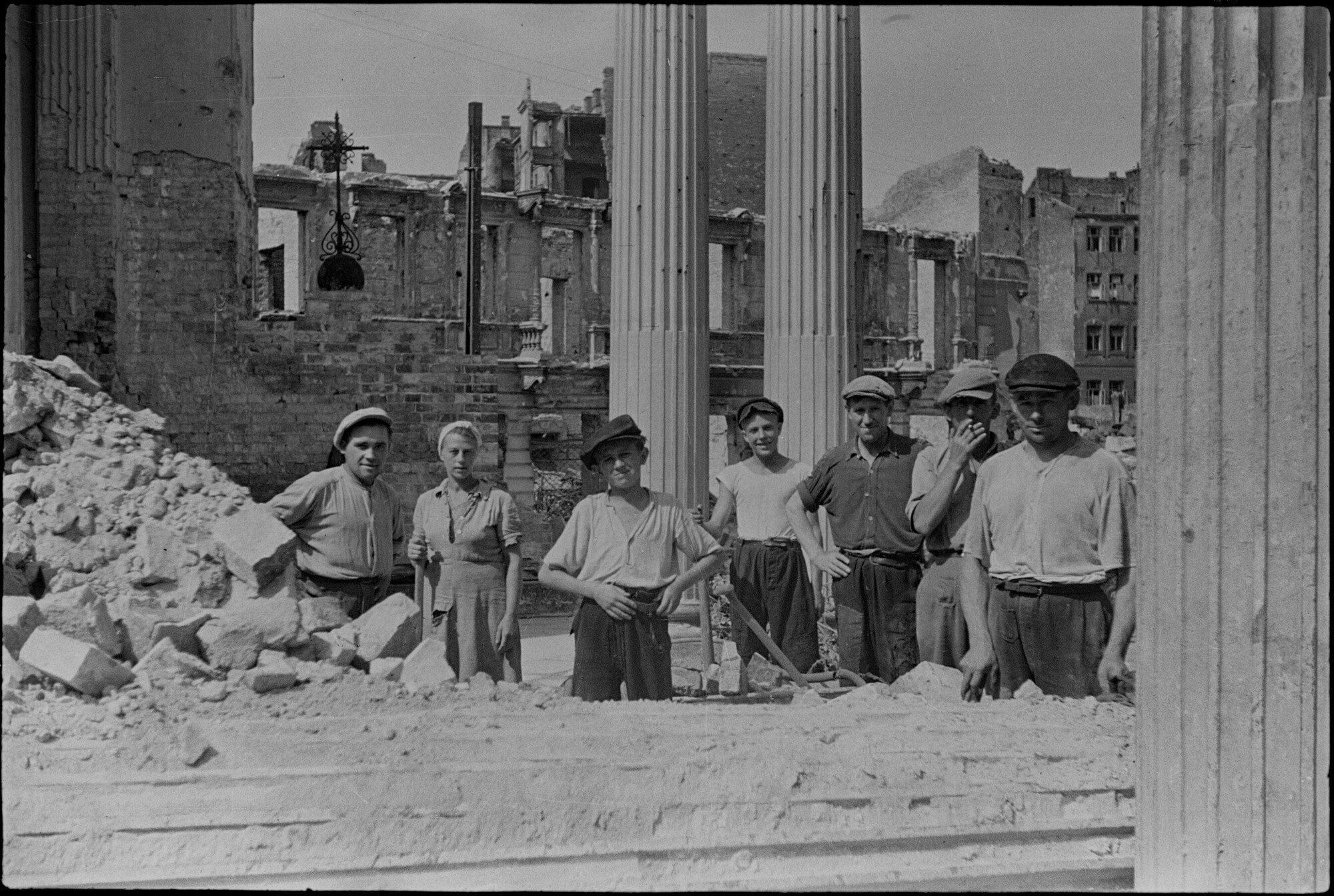 Warsaw 1945–1949: Rising from Rubble - Announcements - e-flux