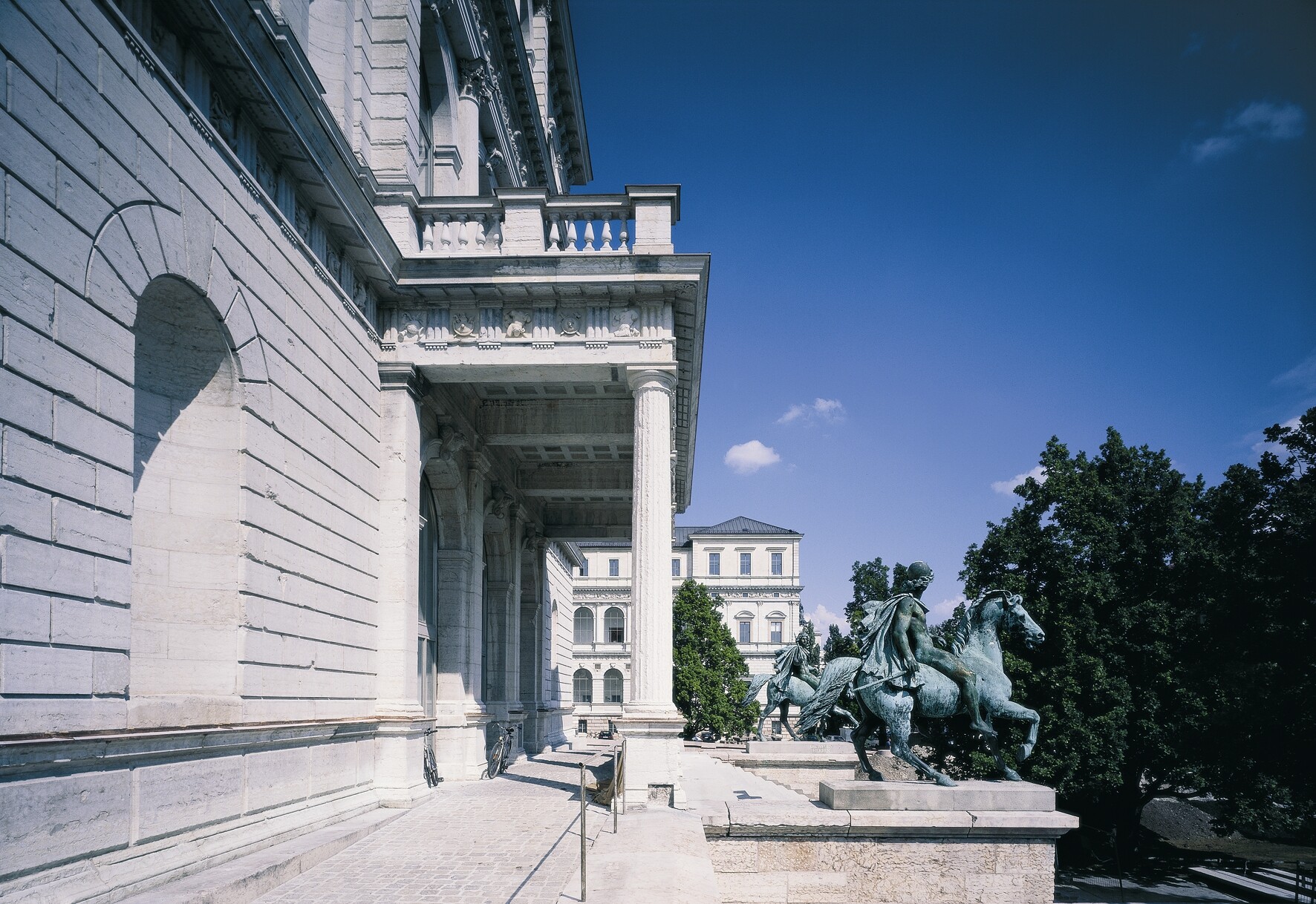 Call for professors - e-flux Education