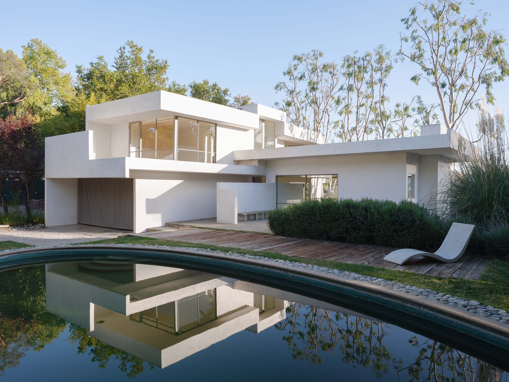 Researcher-in-Residence 2025 - Announcements - e-flux