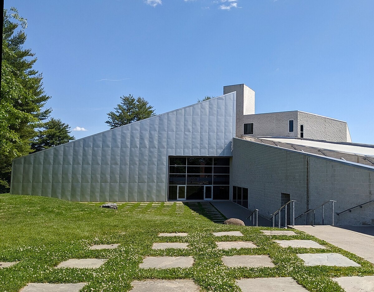 Frances Young Tang Teaching Museum and Art Gallery at Skidmore College - Directory - e-flux