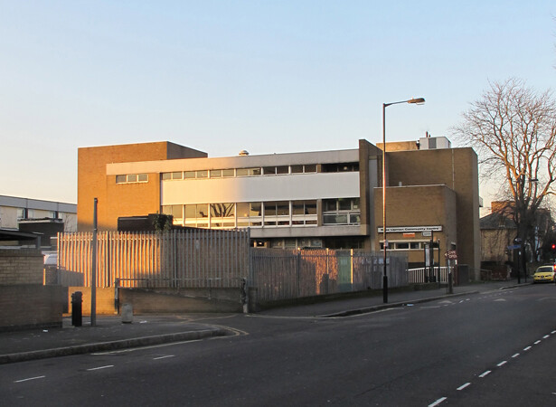 Open School East - e-flux Education