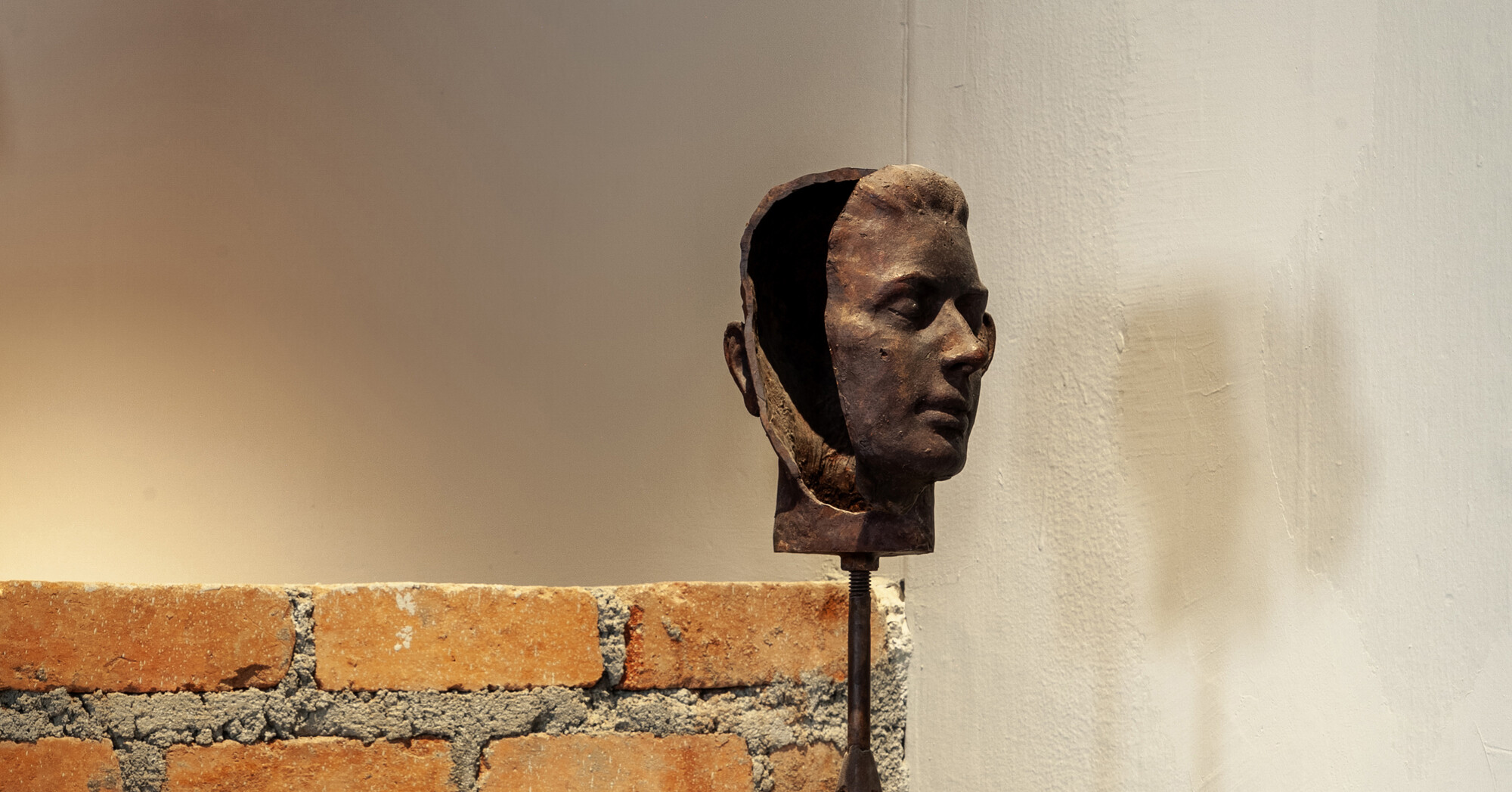 Amol K Patil receives Durjoy Bangladesh Foundation/Kochi-Muziris ...